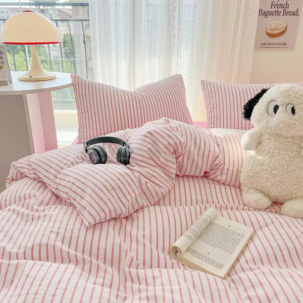 Pink Cozy Bedding Set - Soft Duvet & Rose Pillowcases Coquette