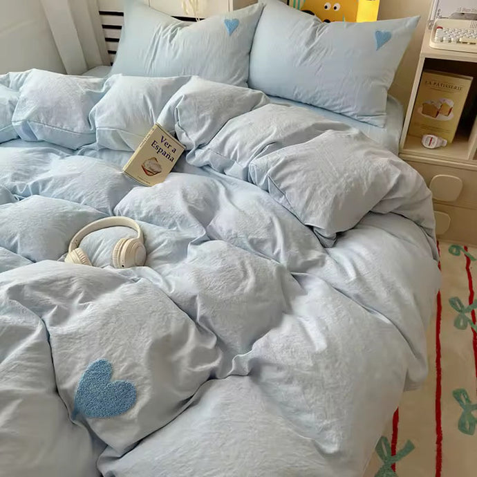 Blue Heart Bedding Set – Korean Minimalist Bedding Set in Blue – The Feelz