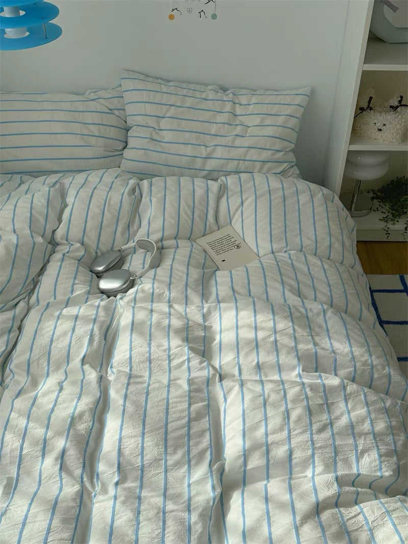 Clean Girl Aesthetic Blue Striped Bedding Set for Dorm & Apartment ...