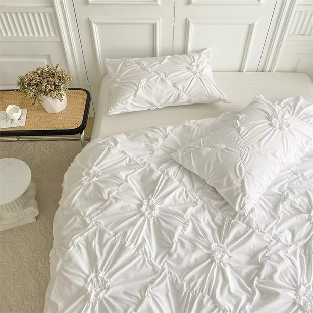 Vintage Coquette Bedding Set - Pinch Pleated White Flowers – The Feelz