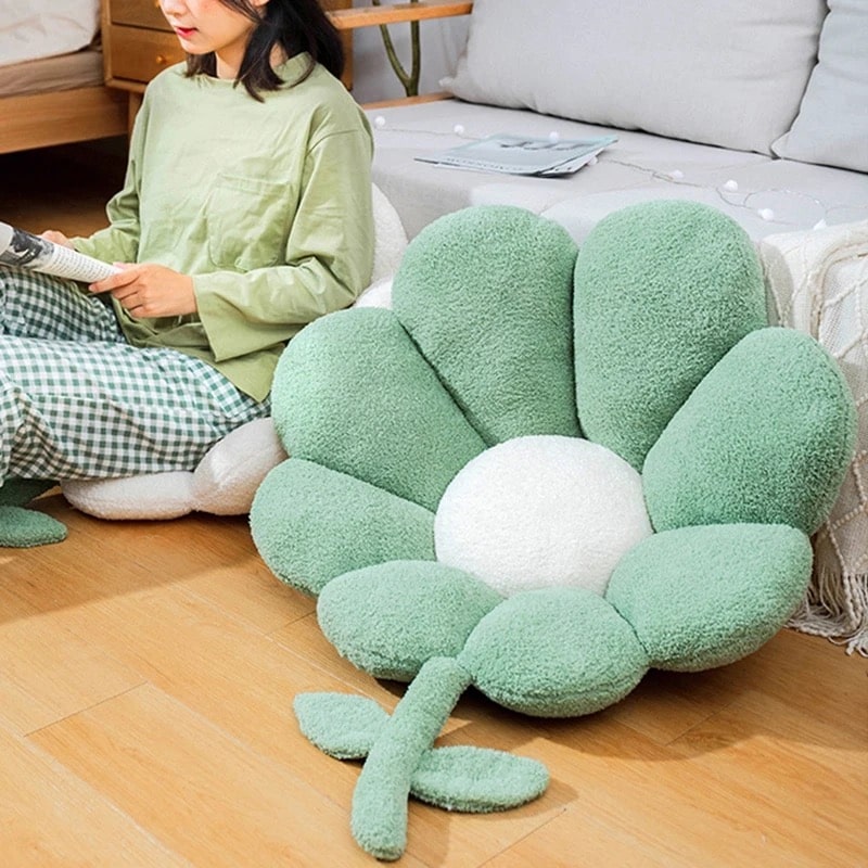 Daisy Flower Cushion Pillow – Cozy Decor for Kids Room – The Feelz