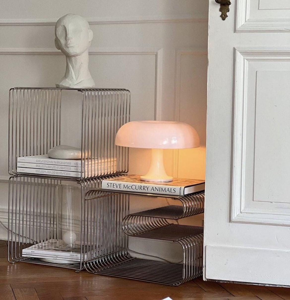 Modern Minimalist Metal Floating Shelf | Geometric Table Decor