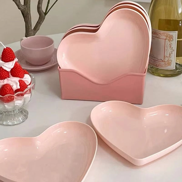 Pink Heart Dishes Set – Love Heart Plastic Plates for Party