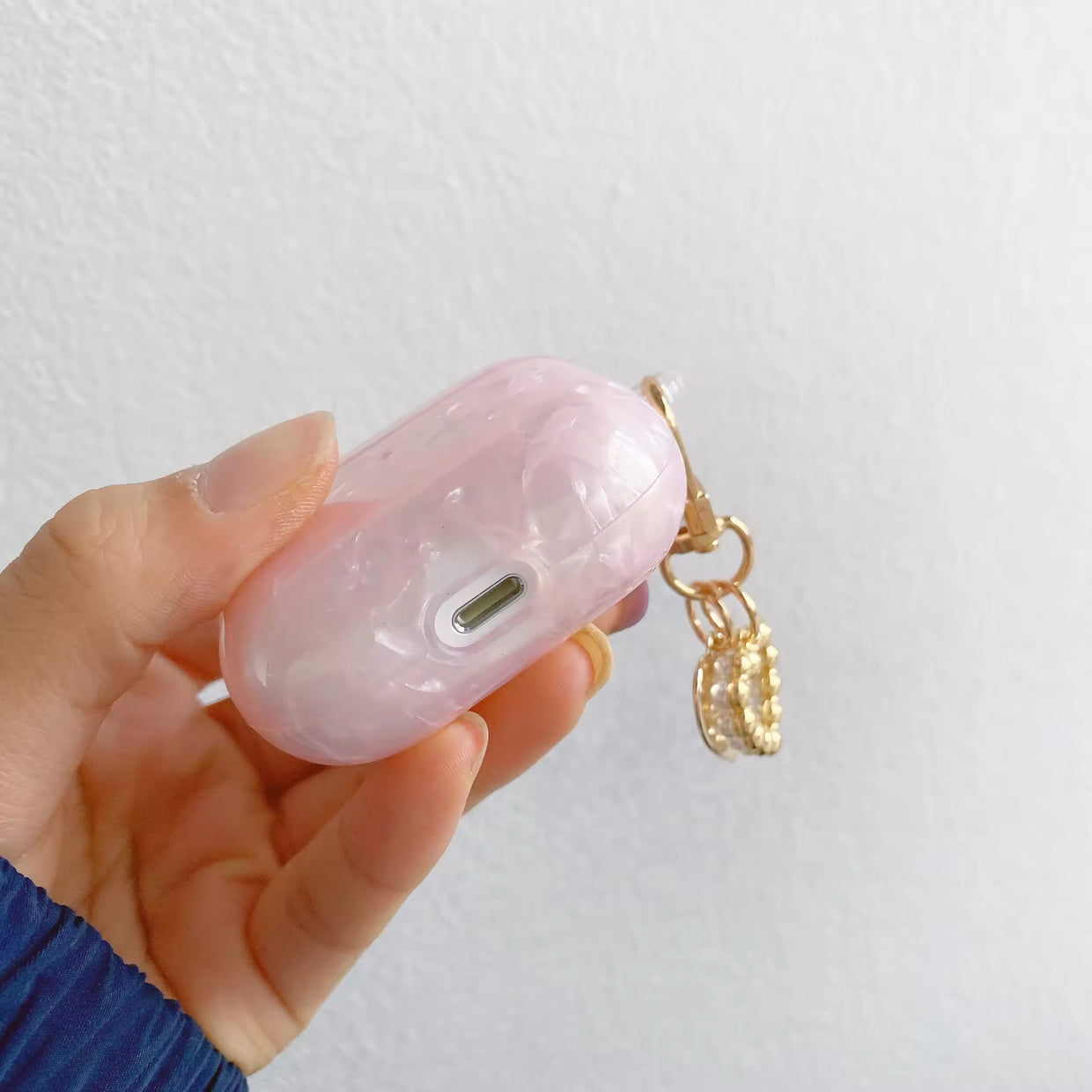Chic Shell Pastel AirPods Case with Keychain | Mermaidcore Gift – The Feelz