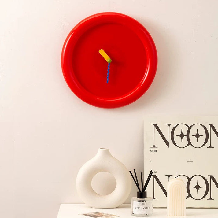 Retro Round Wall Clock | Silent Vintage Aesthetic Wall Decor