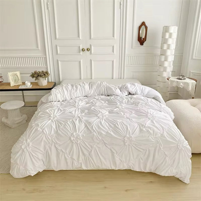 Vintage Coquette Bedding Set - Pinch Pleated White Flowers – The Feelz