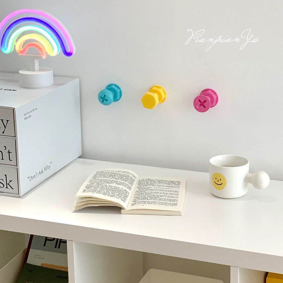 Creative Screw Shape Hook - Cute Wall-Mount Organizer