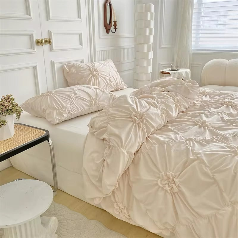 Vintage Coquette Bedding Set - Pinch Pleated White Flowers – The Feelz